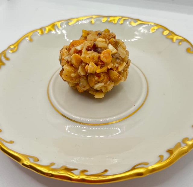 „გადავწყვიტე, რომ გოზინაყი სახლში სულ უნდა იყოს... დამლოცავთ“ - როგორ ...