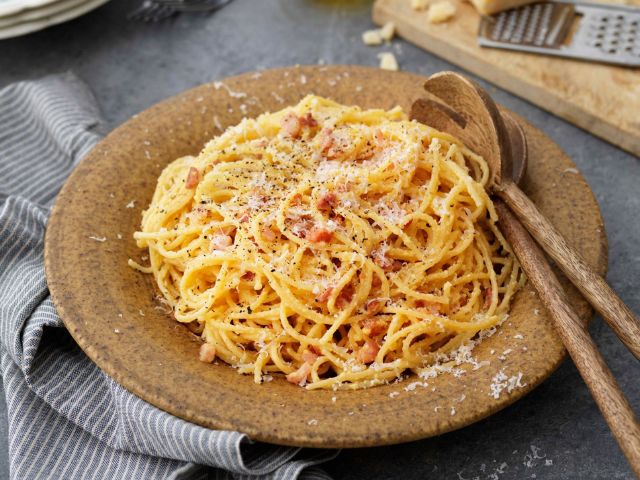 პასტა ამ რეცეპტით პირველად ვცადე და ყოველგვარ მოლოდინს გადააჭარბა ...