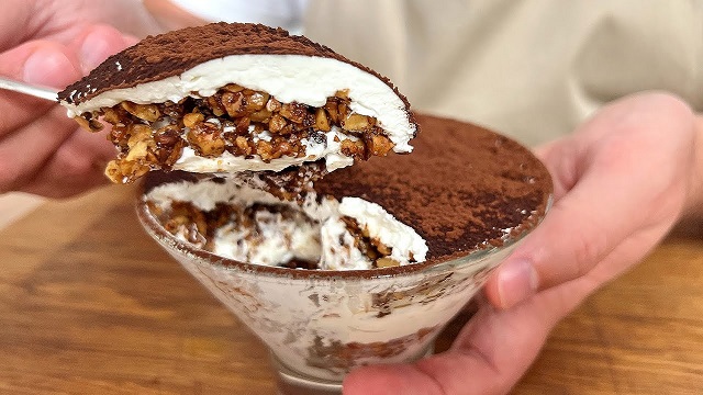 გოზინაყს რომ კრემი დაუმატო... - უნაზესი საახალწლო დესერტი, რომელიც წელს ...